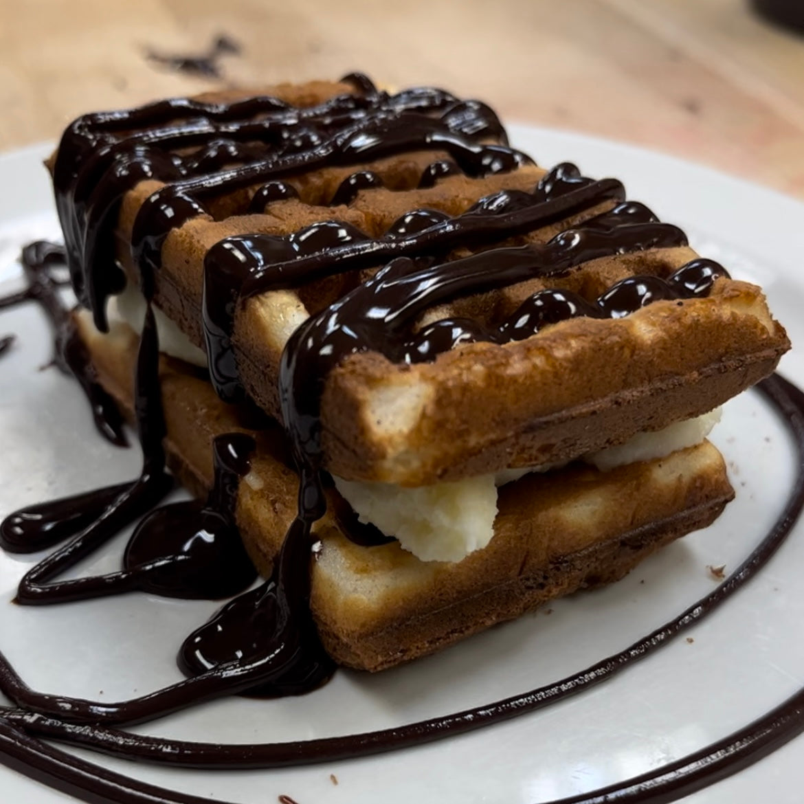 Rooster Cafe – Bolt & Bruizer's Bakery & Barkery